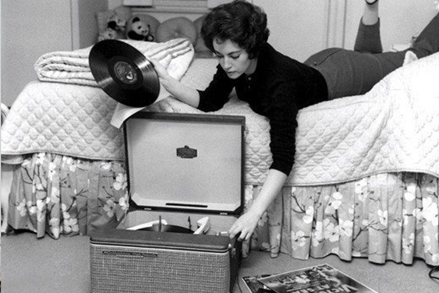 Roxy Radio | Volume 1: In Bed with New York Since 2003